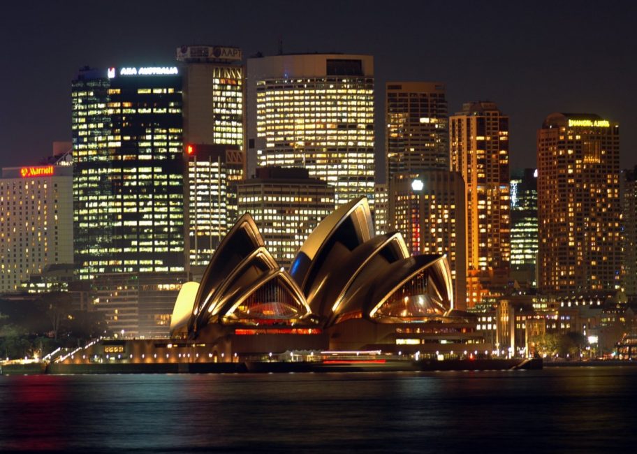 Things to Do in Sydney at Night: 90+ Ideas (Free & Paid)