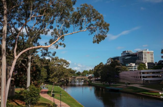 5 Sydney Suburbs to Explore by Train | Sydney Expert
