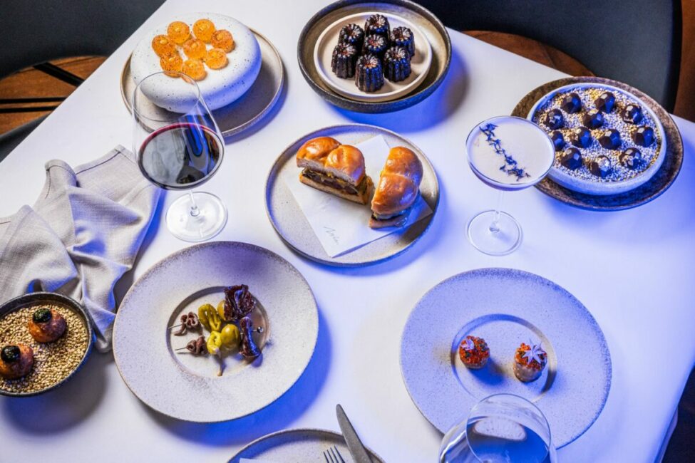 All the Best Things to Eat and Drink at Vivid Sydney – Sydney Expert